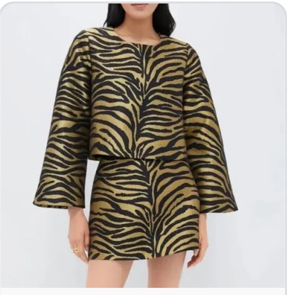 Tuckernuck | Dresses | Tuckernuck Zebra Print Set Black And Gold | Poshmark